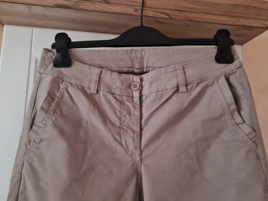 Italijanske pantalone S
