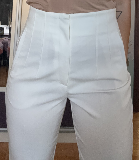 ZARA pantalone NOVO sa etiketom-plaćene 3400