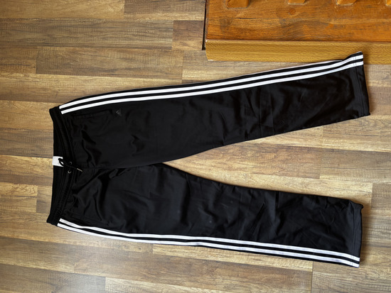 Adidas trenerka M