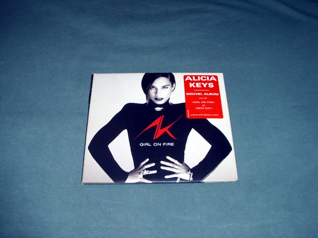 ALICIA KEYS – Girl On Fire