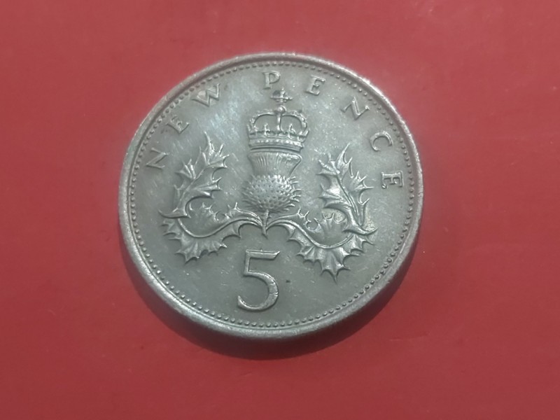 Britanija - 5 pence 1975 god