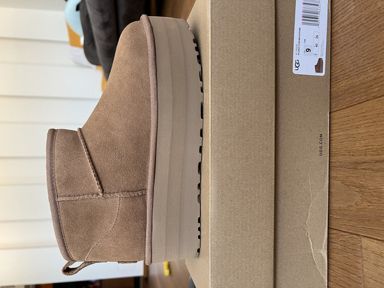 ORIGINAL Ugg Ultra Mini Platform 40