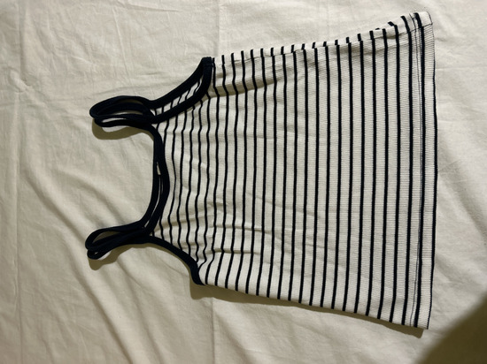 Zara majica vel.9-10 140cm