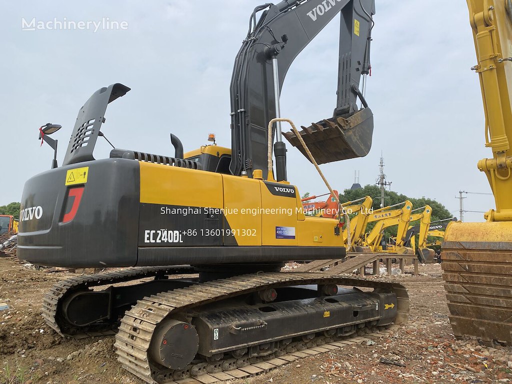 Volvo EC240 bager guseničar