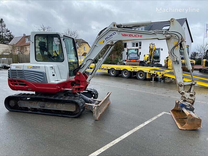 Takeuchi TB 250 mini bager