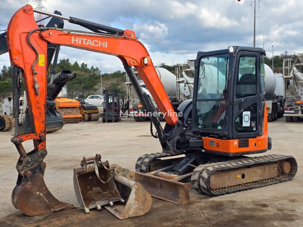 Hitachi ZX55U-5A CLR mini bager