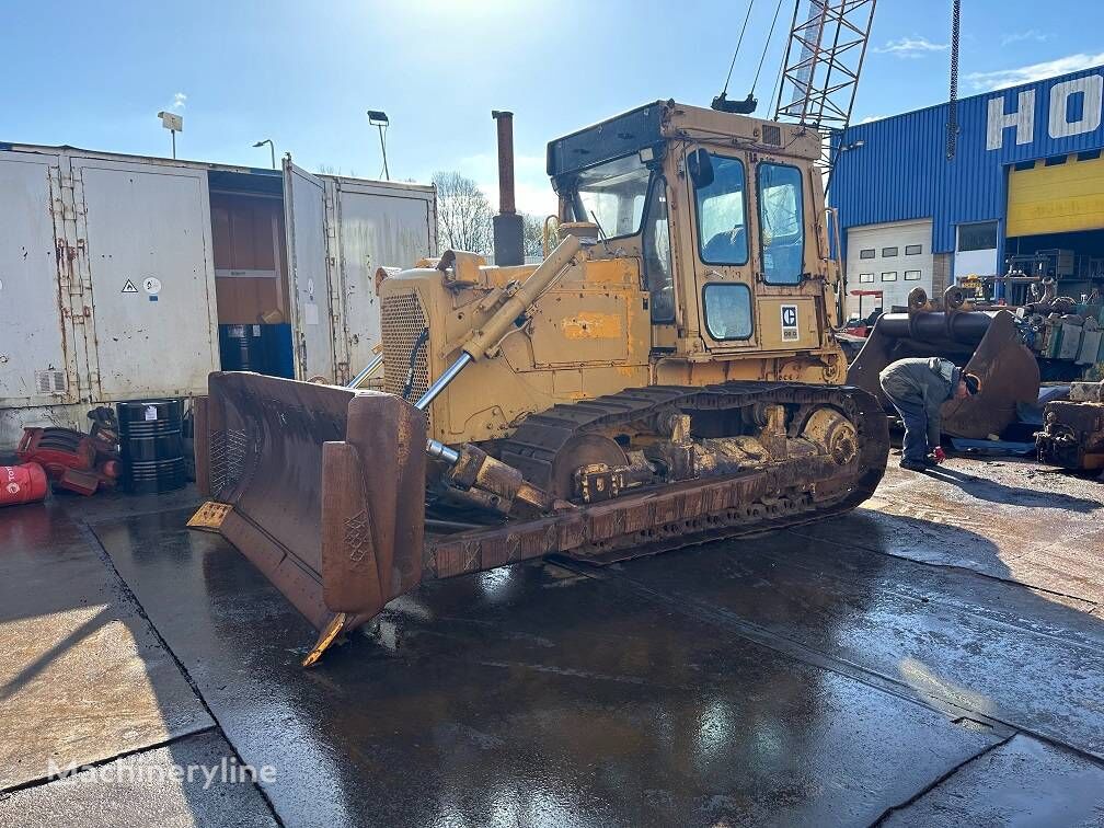 Caterpillar CAT D6D with winch buldožer