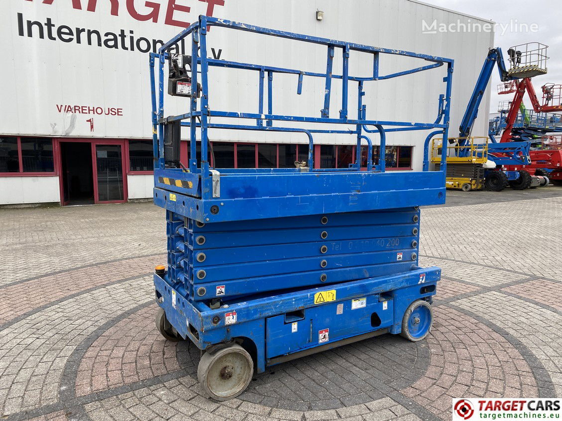 Haulotte COMPACT 14 ELECTRIC SCISSOR WORKLIFT 1385CM 2013 CE150046 makazasta platforma