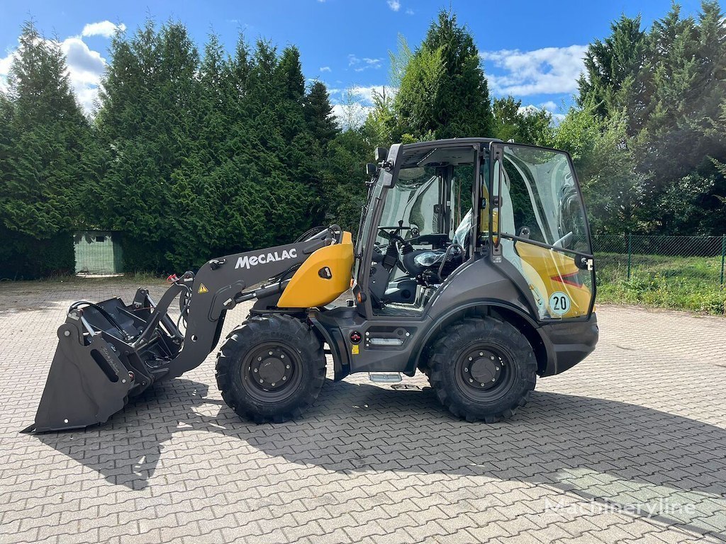 Novi Mecalac AS750 swing loader mini utovarivač