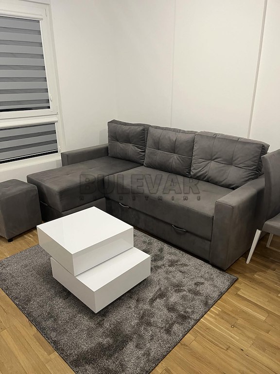 Jednosoban stan, 44 m2, Pantelej, Bulevar Svetog Pantelejmona ID: i-012804