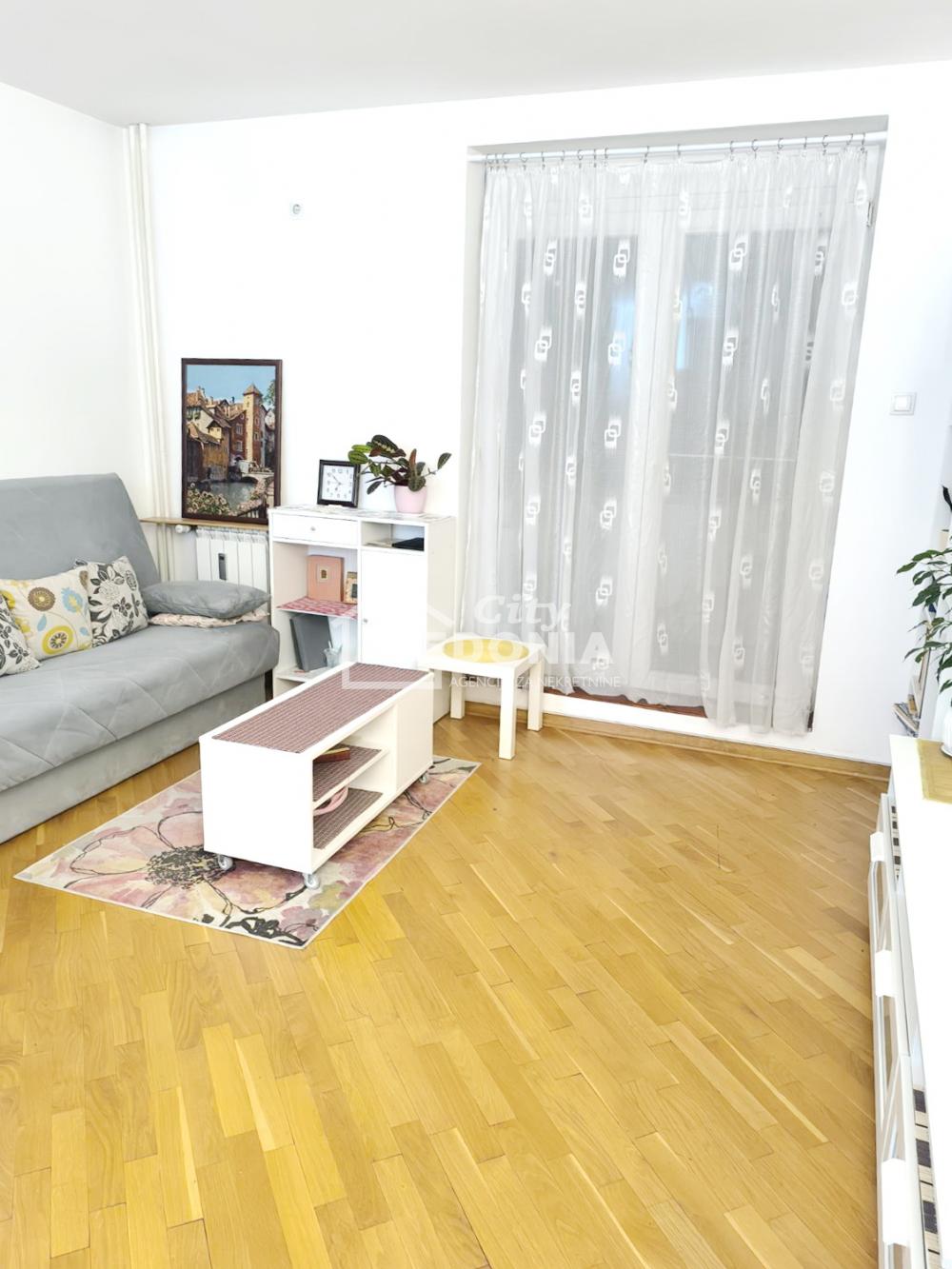 Gradska bolnica, noviji, 3.0, opremljen ID#9714 150.000 €