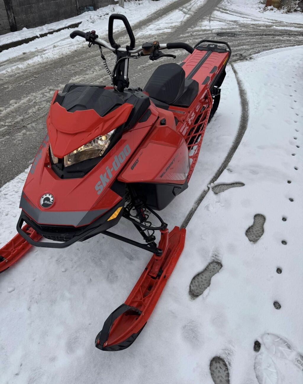 Ski doo Summit 8502019. godina, automatski menjac. Na prodaju