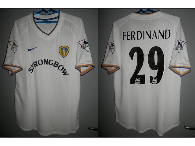 Leeds United dres 2000-02 Rio Ferdinand 29