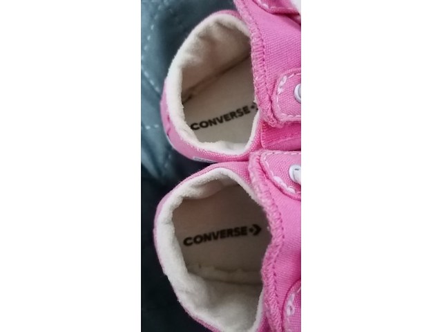 Baby converse nehodajuće br 19