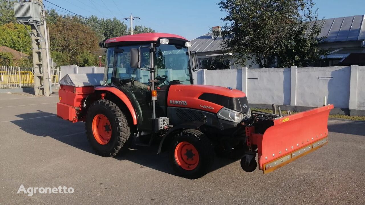 Prodaje se Kubota L4240 Narrow spaces tractor/vineyard/fruit tree/communal, TOP ! traktor točkaš na aukciji