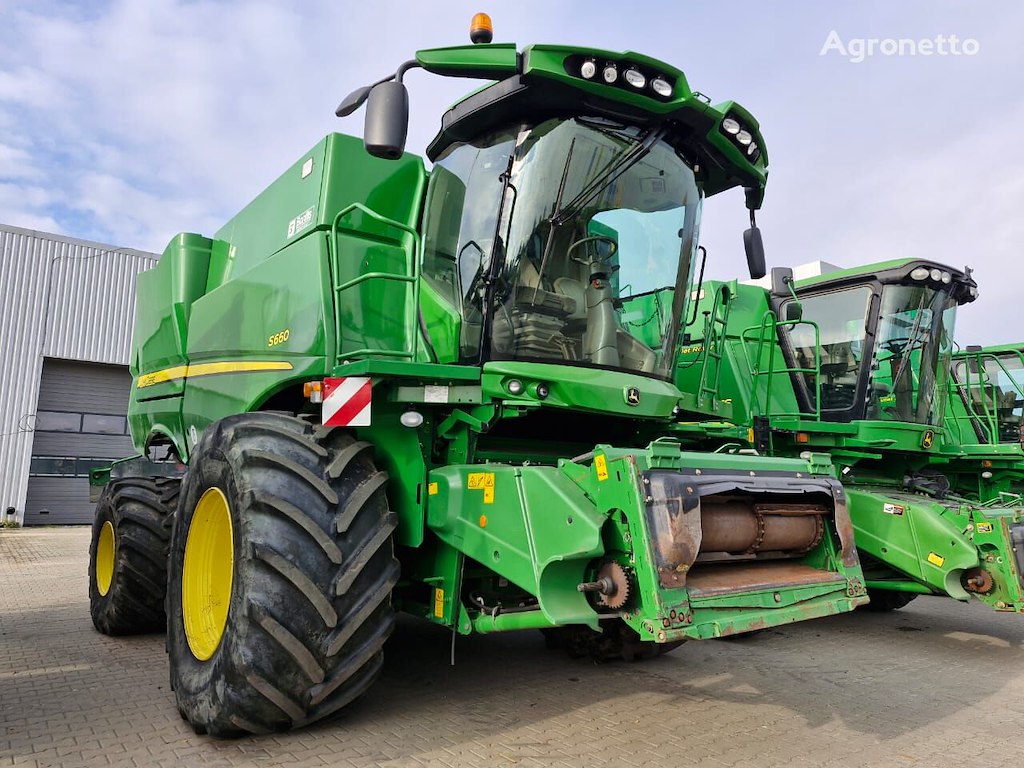 John Deere S660 kombajn za žito