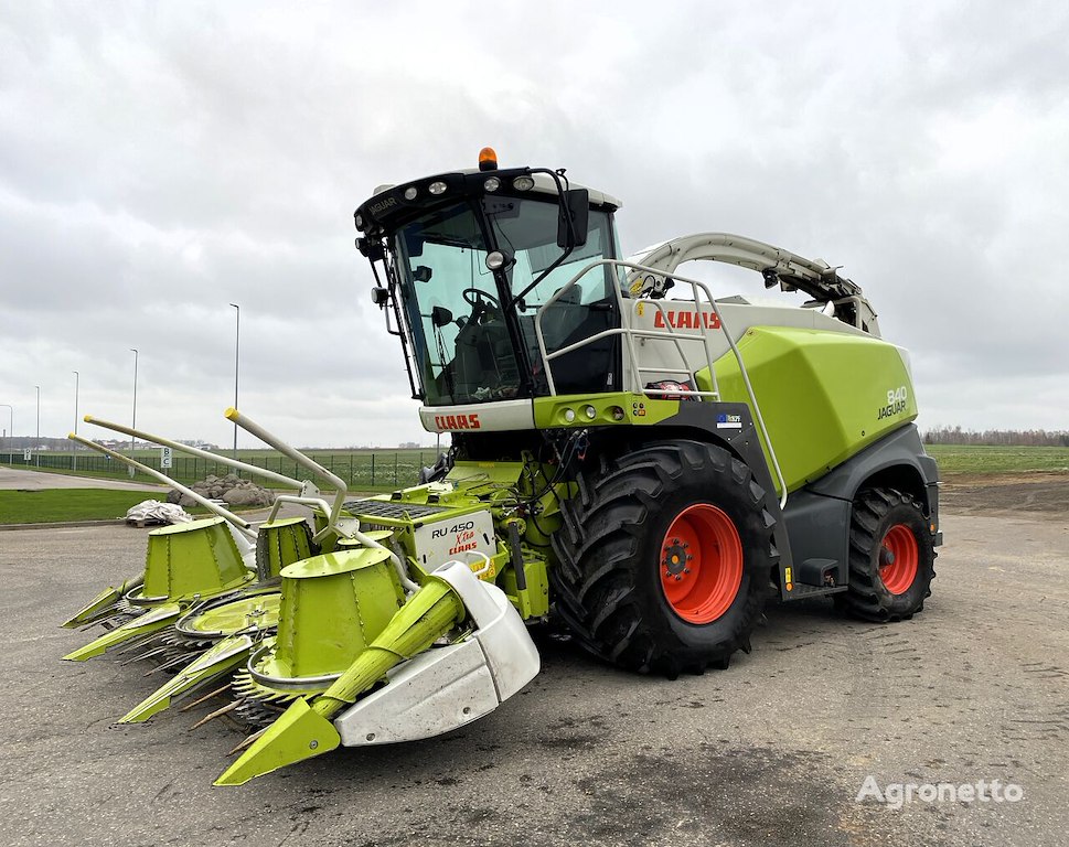 Claas Jaguar 840 kombajn za kukuruz