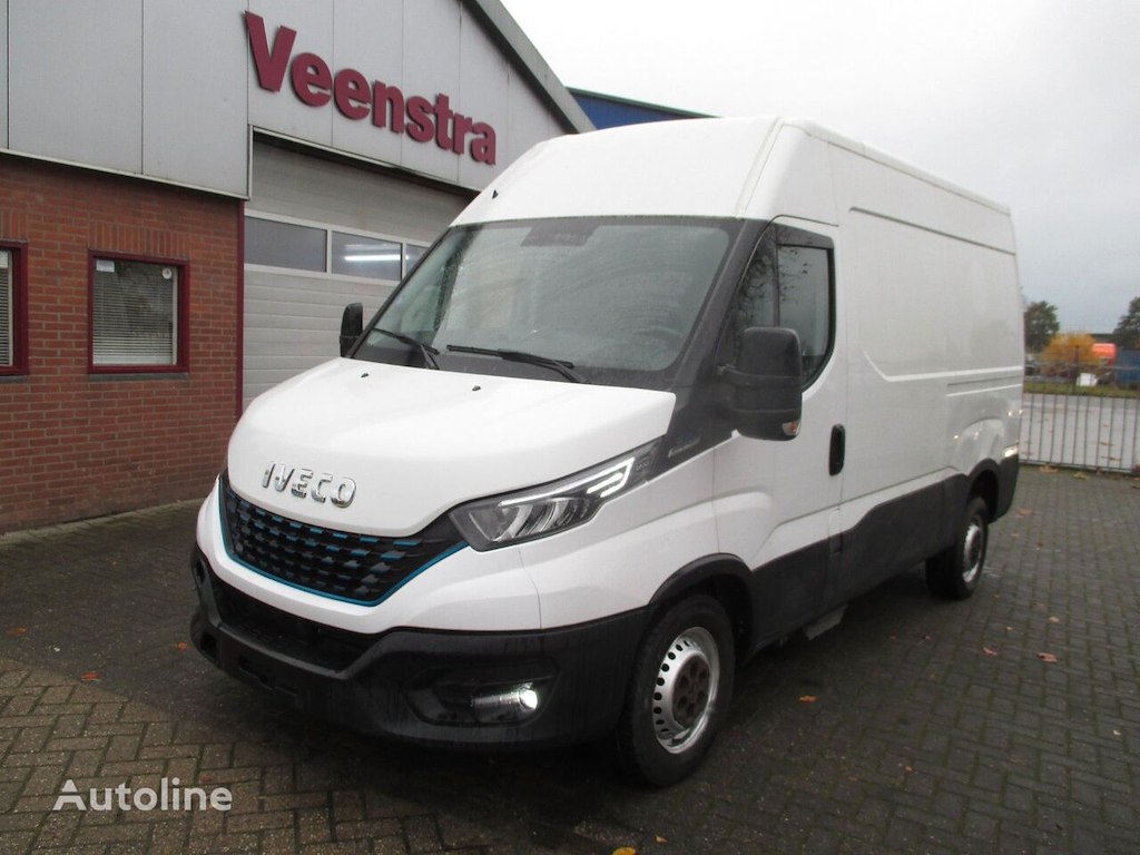 IVECO Daily 35S14 3.0i CNG Klima Navi Netto €9950,= minibus furgon