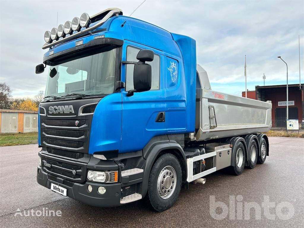 Prodaje se Scania R520LB8X4*4HNB kiper na aukciji