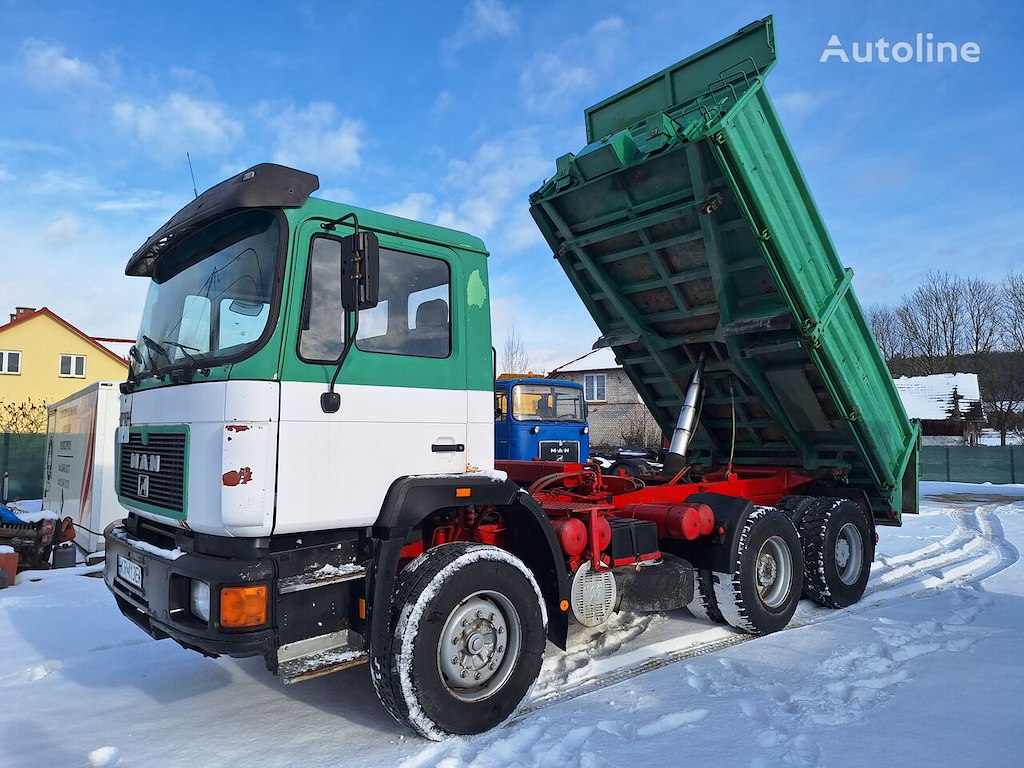 MAN F90 33.362 (6X4 / FULL STEEL SUSPENSION / 3 WAY TIPPER) kiper