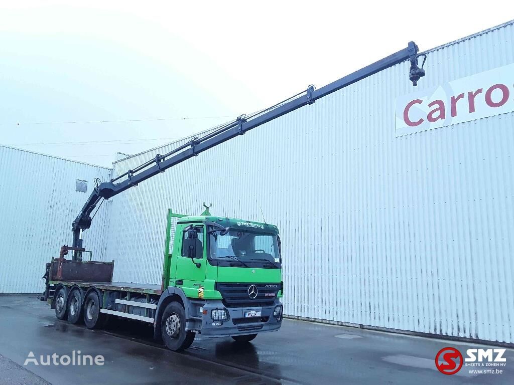 Mercedes-Benz Actros 2636 tridem/ hiab 166f-4 remote kamion s ravnom platformom