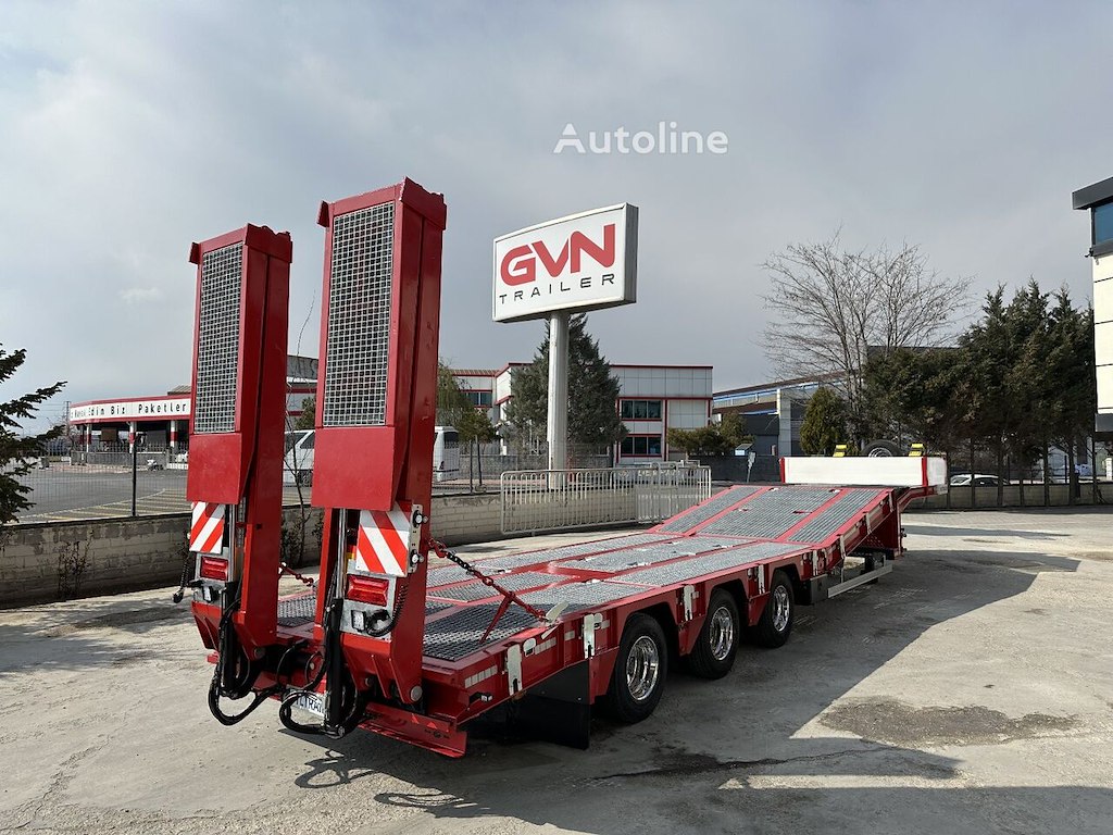 Nova GVN Trailer 3 AXLE HYDRAULIC PLATFORM LOWBED poluprikolica sa niskom platformom