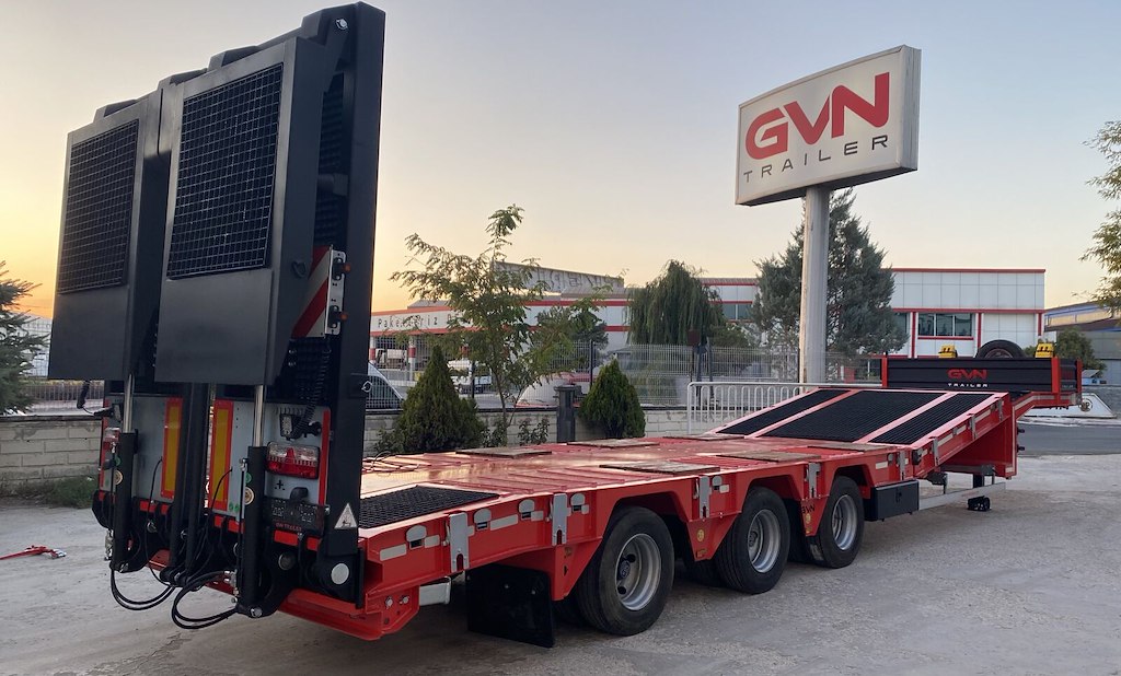 Nova GVN Trailer 3 AXLE HYDRAULIC PLATFORM LOWBED poluprikolica sa niskom platformom