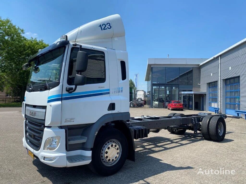 DAF CF250 / TUV:27-12-2024 / CLEAN NL TRUCK / AIRCO / AUTOMATIC / EU kamion šasija