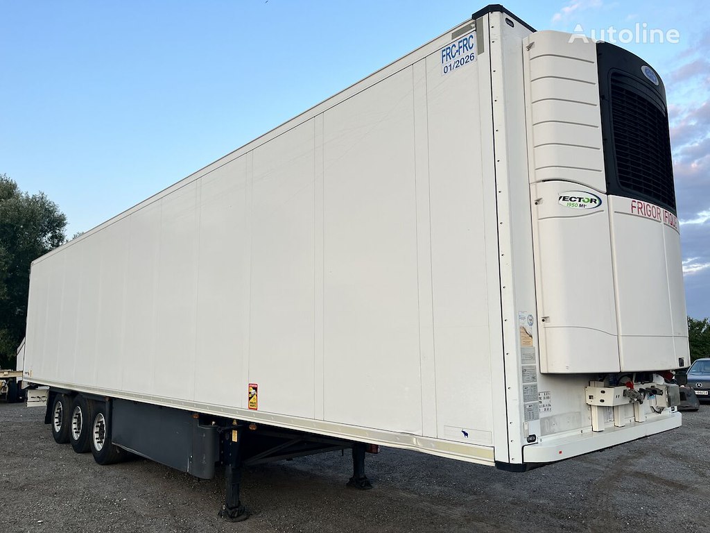 Schmitz Cargobull FRC 2026R 6700HRS Bi temperatura poluprikolica hladnjača