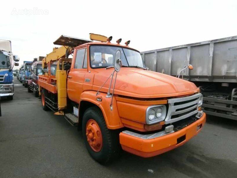 Nissan UD TRUCK šlep auto