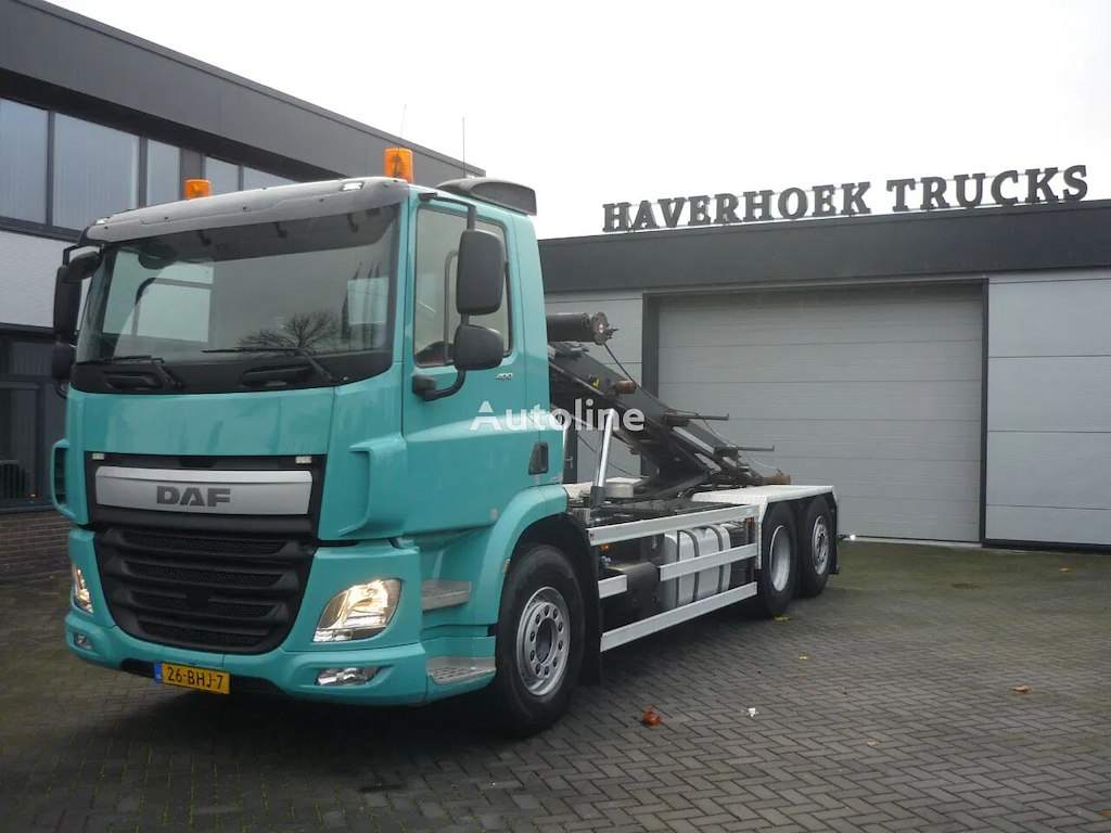 DAF CF 400 6x2-4 kamion sa kukom za podizanje tereta