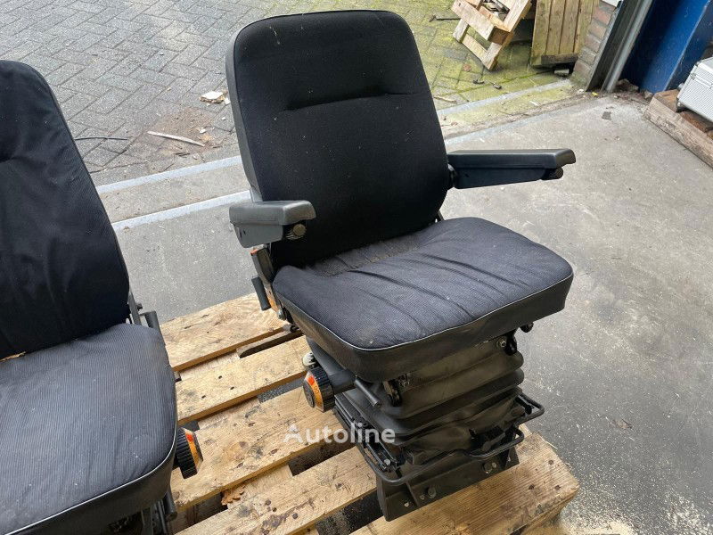 DAF 0082941 Driver Seat Isri 0082941 sedište za kamiona