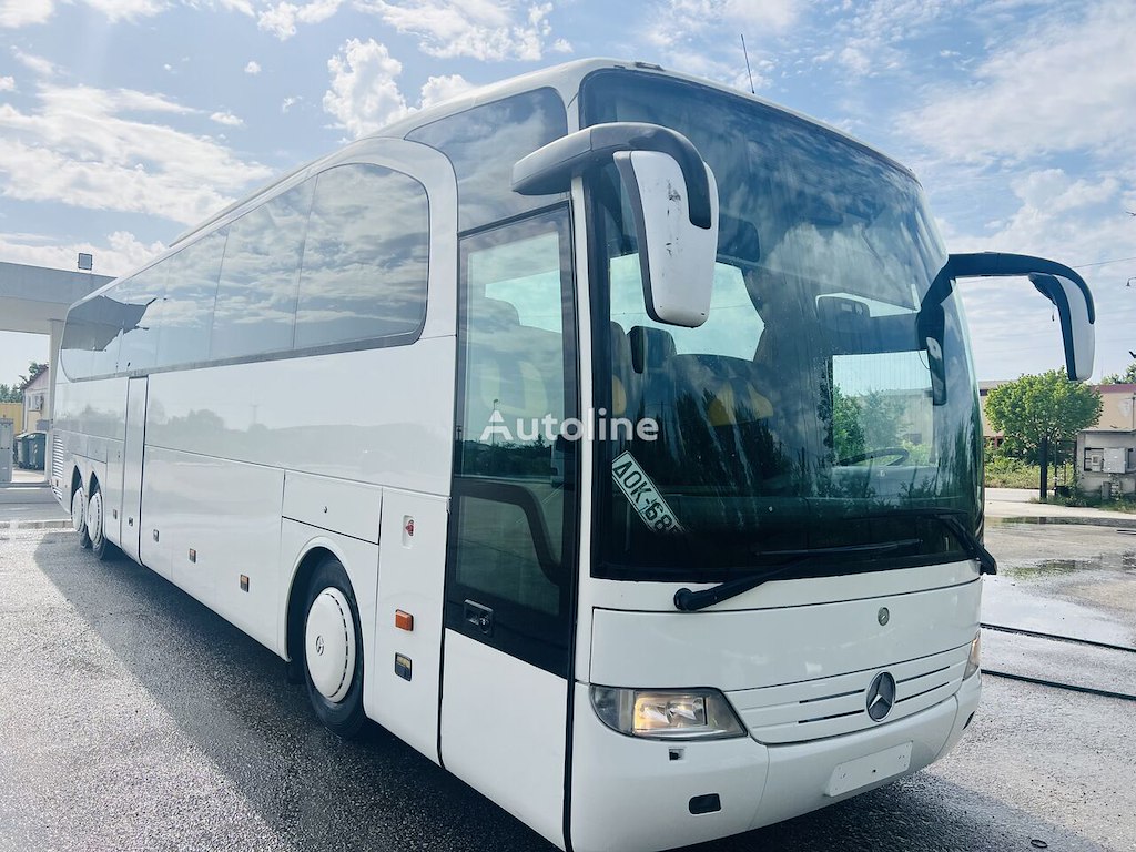 Mercedes-Benz travego turistički autobus