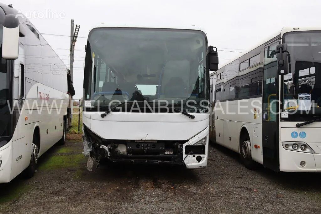 IVECO Crossway / frontal accident prigradski autobus nakon udesa