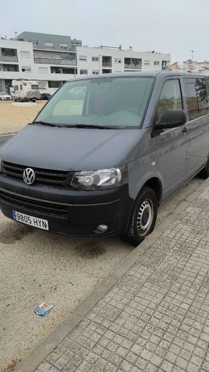 Prodaje se Volkswagen putnički minibus na aukciji