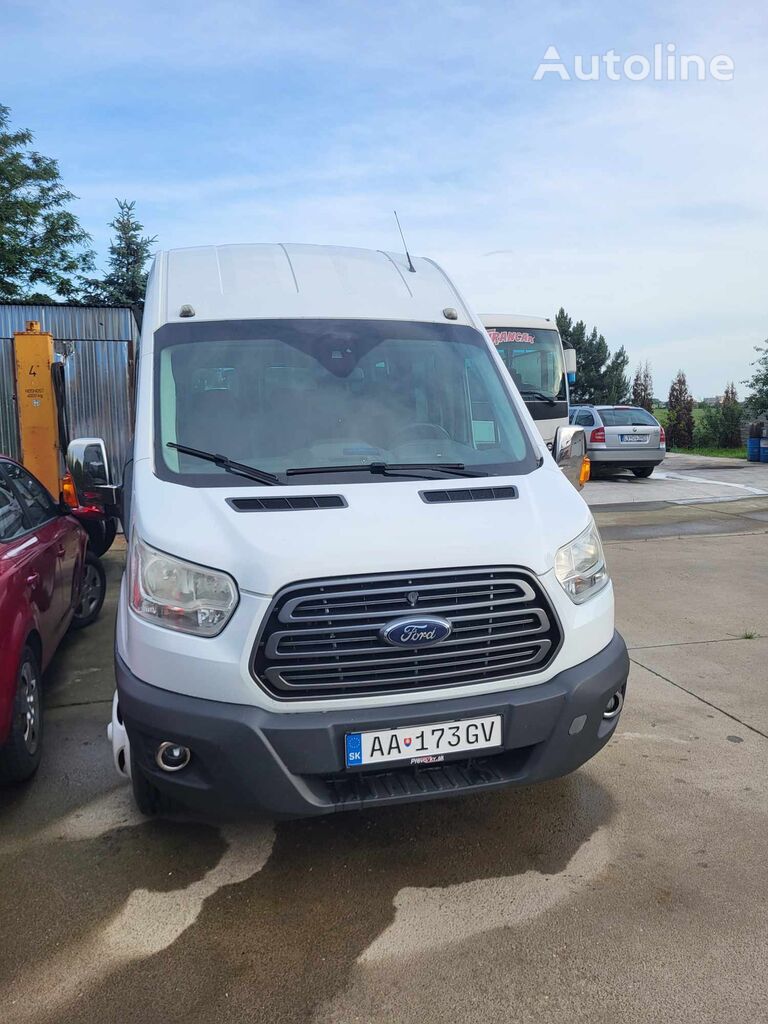 Ford Transit 2.4 putnički minibus