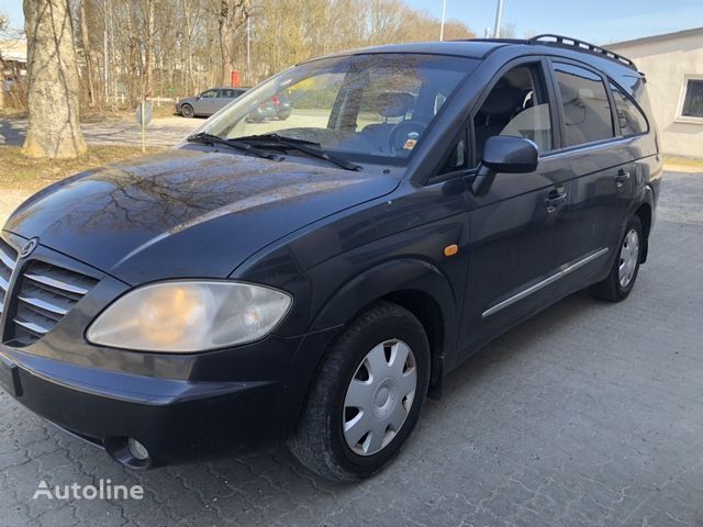 SsangYong RODIUS 270 , 2,7 XDI ,7 seats. minivan