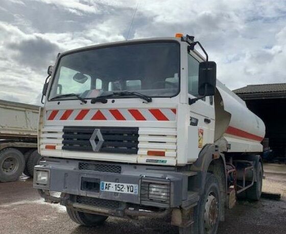 Renault G260 cisterna za tehničku vodu