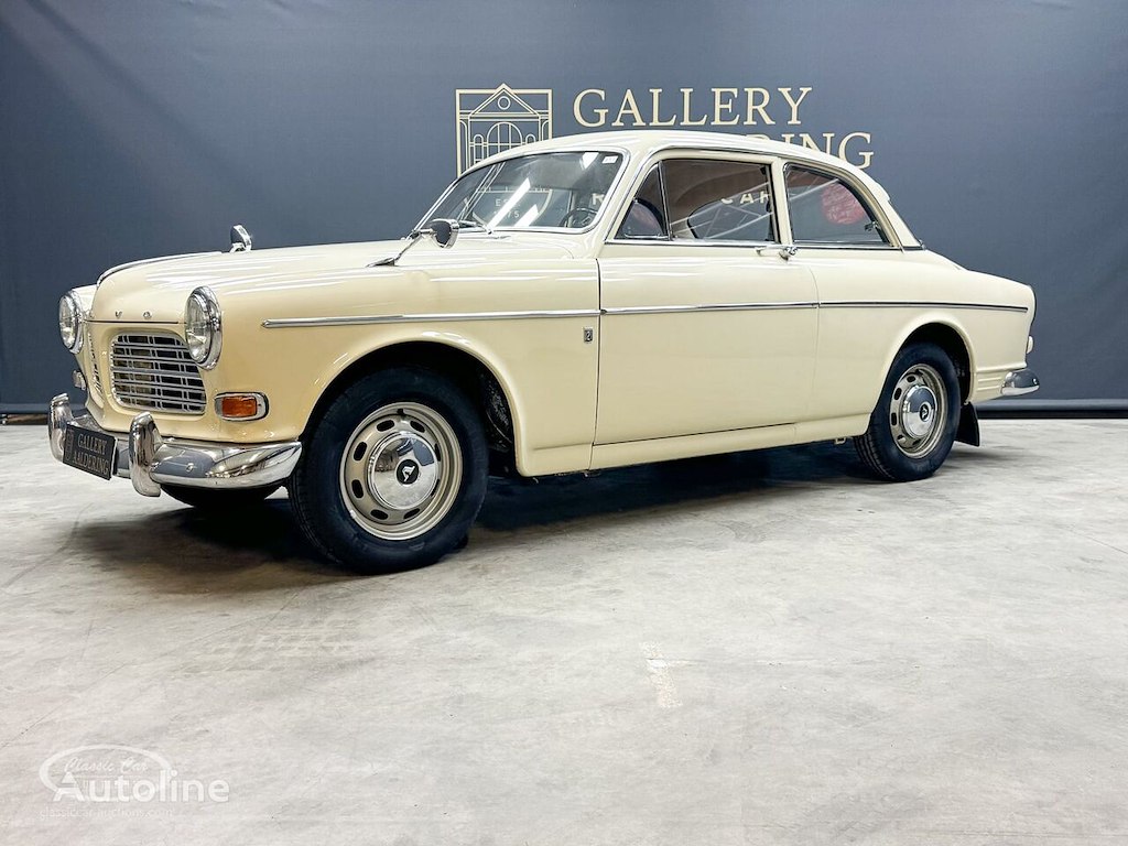 Prodaje se Volvo Amazon sedan na aukciji