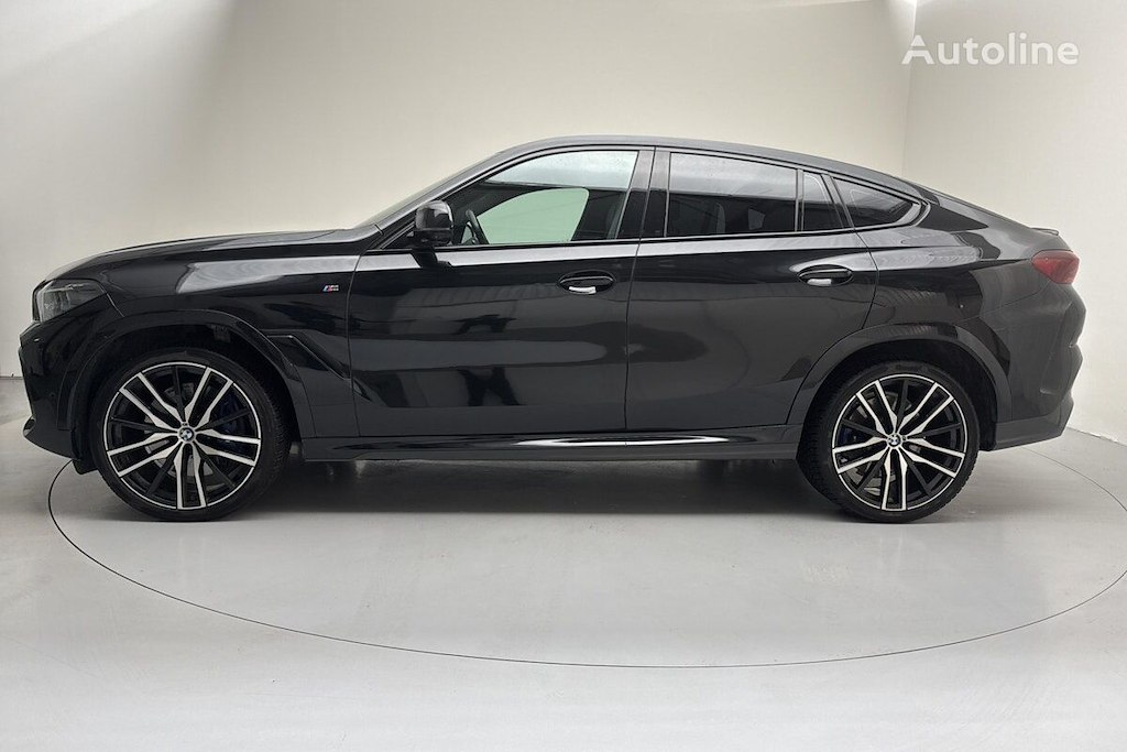 Prodaje se BMW X6 hečbek na aukciji