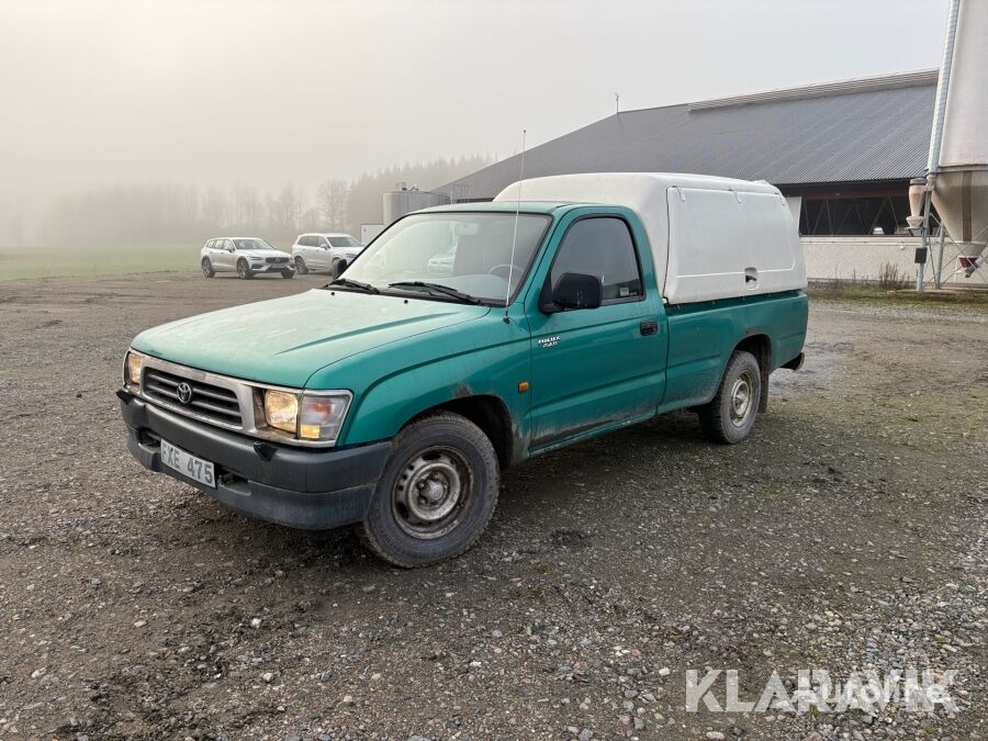 Prodaje se Toyota Hilux 24D pikap na aukciji