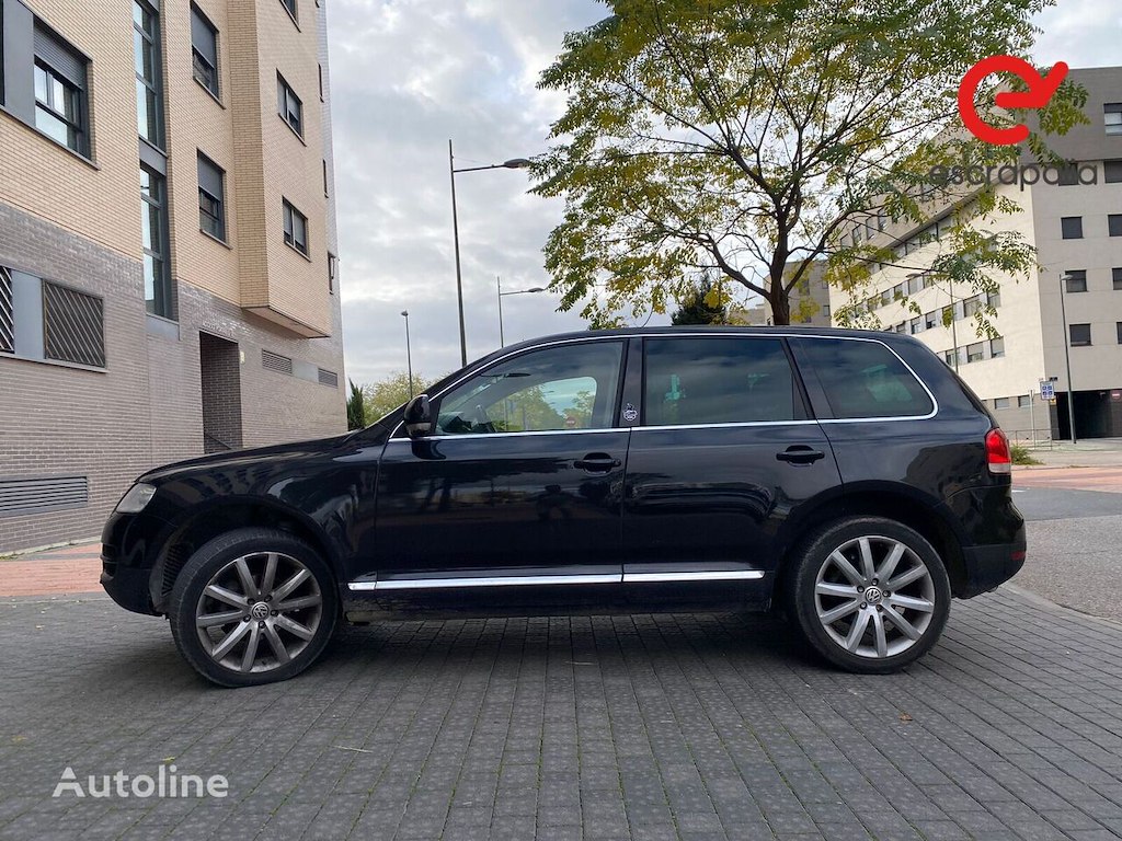 Prodaje se Volkswagen Touareg 2.5 terenac na aukciji