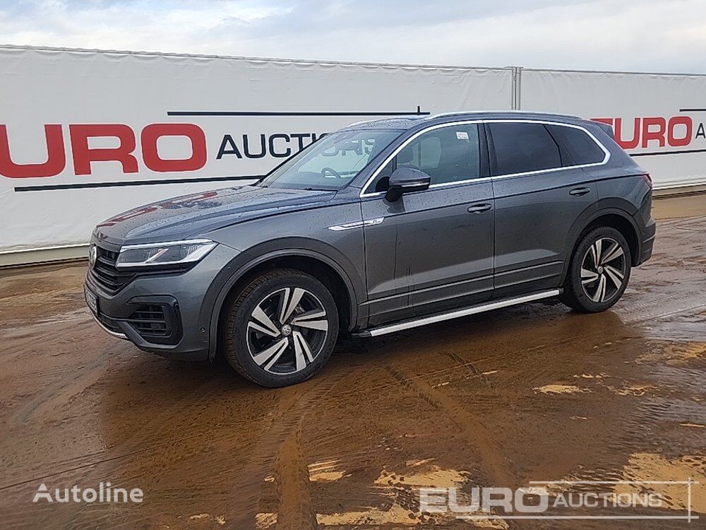 Prodaje se Volkswagen Touareg krosover na aukciji