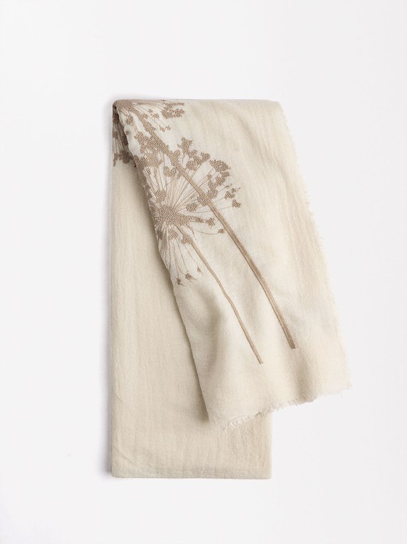 Pashmina With Frayed Detailing