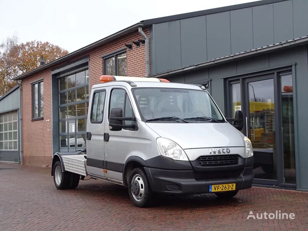 IVECO Daily 35C17 DC AC CC LAADVERMOGEN 7960KG tegljač