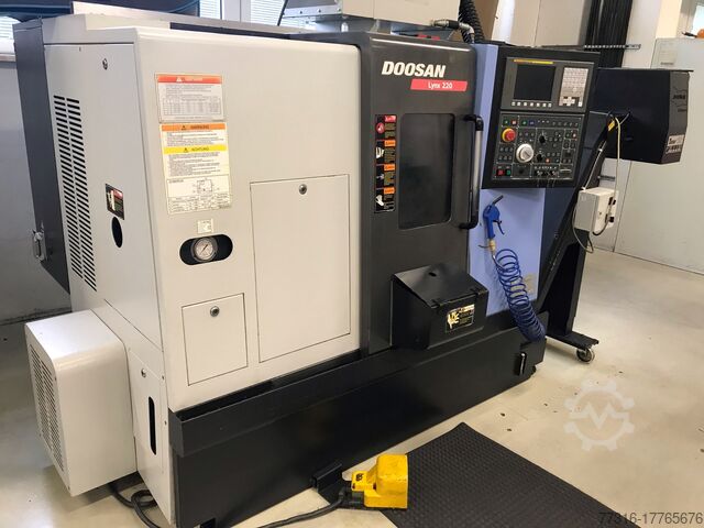 CNC lathe
DOOSAN Lynx 220 B