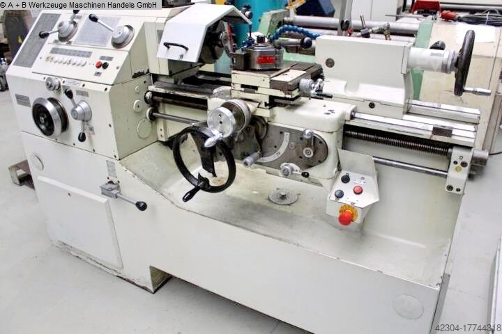 Lathe-conventional-electronic
VEB MIKROMAT DLZ 315x500/3eG