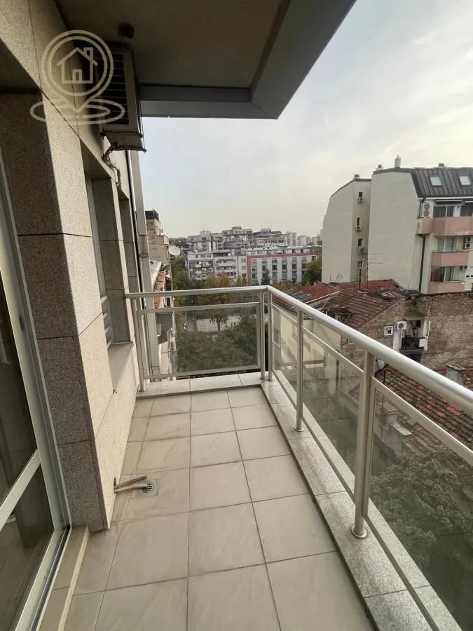 Izdavanje, trosoban stan, 102m2, Centar, Beograd