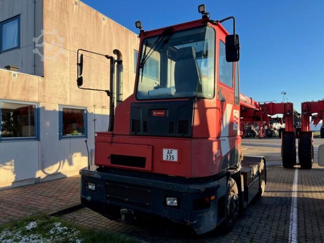 Traktor terminala
Kalmar TT618