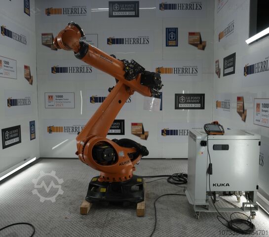 Industrijski robot
KUKA KR 210 R3100 ultra